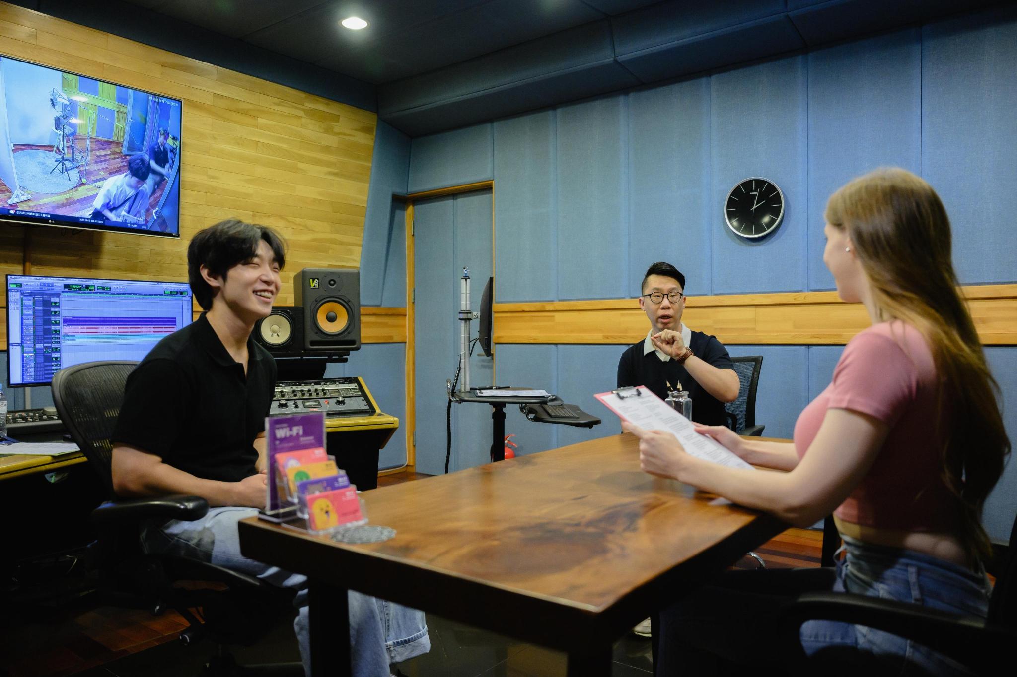 KING STUDIO Home